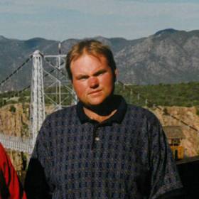 Brian H. Lee Obituary & Funeral | Racine, WI | Maresh-Meredith & Acklam