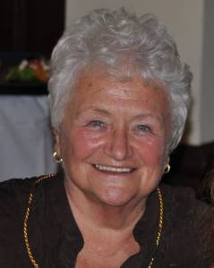 Beckman Sharon Obituary & Funeral | Holland, MI | Dykstra Funeral Homes