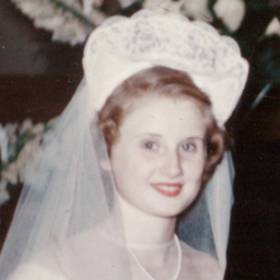 Alice Ann Richards Obituary & Funeral | Racine, WI | Maresh-Meredith ...