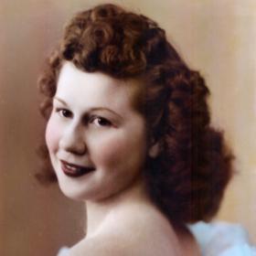 Eleanor White Obituary & Funeral | Racine, WI | Maresh-Meredith & Acklam