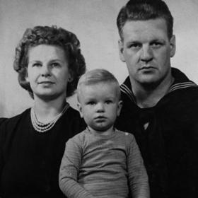 Dennis Hamilton Obituary & Funeral | Holland, MI | Dykstra Funeral Homes