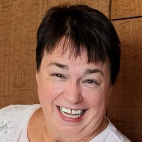 Julie Ann Halstead Obituary & Funeral | Racine, WI | Maresh-Meredith ...